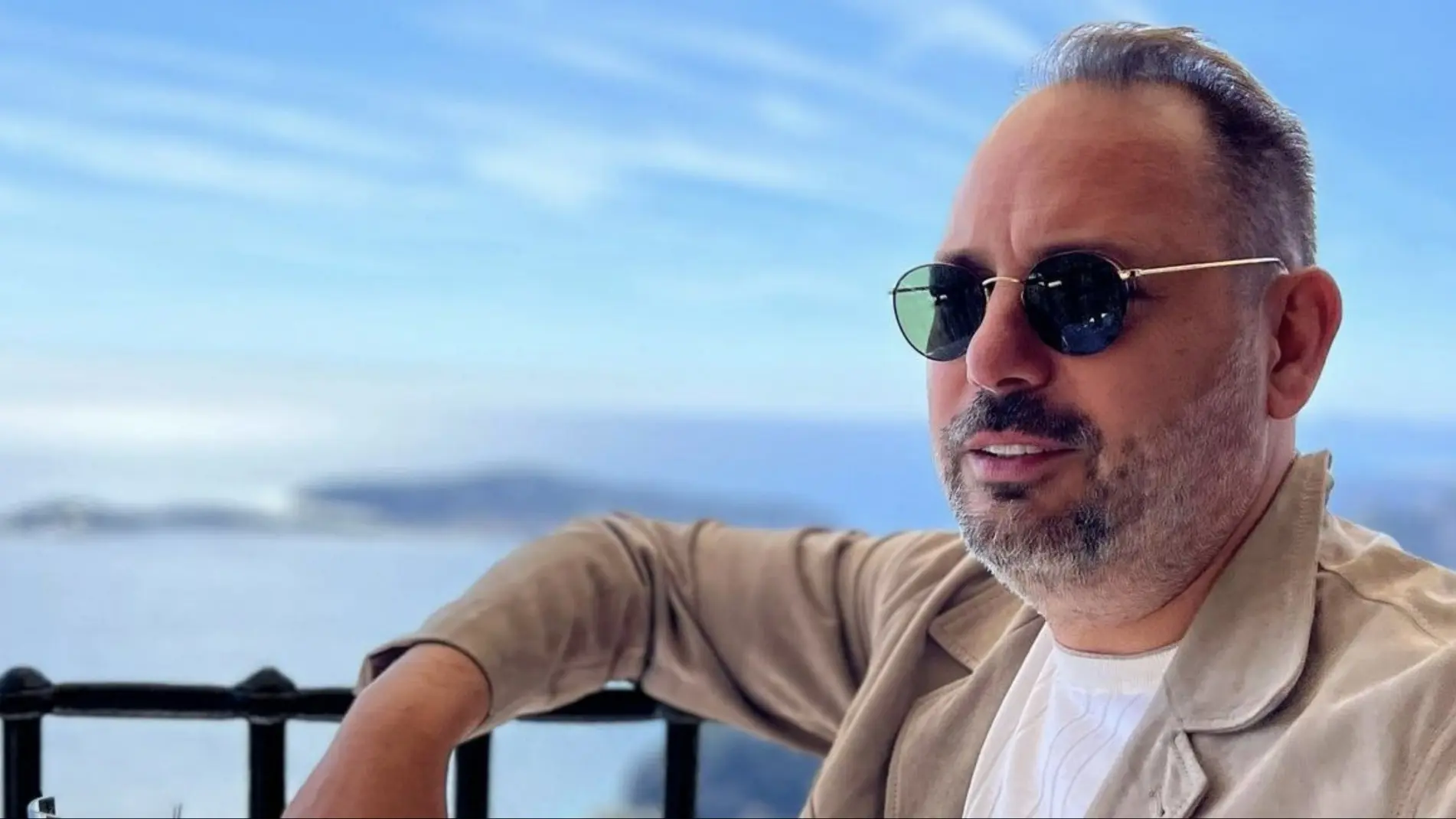 Branko Babić ima čak i privatno jezero: Ko je srpski kralj obrva o kojem bruji Srbija?